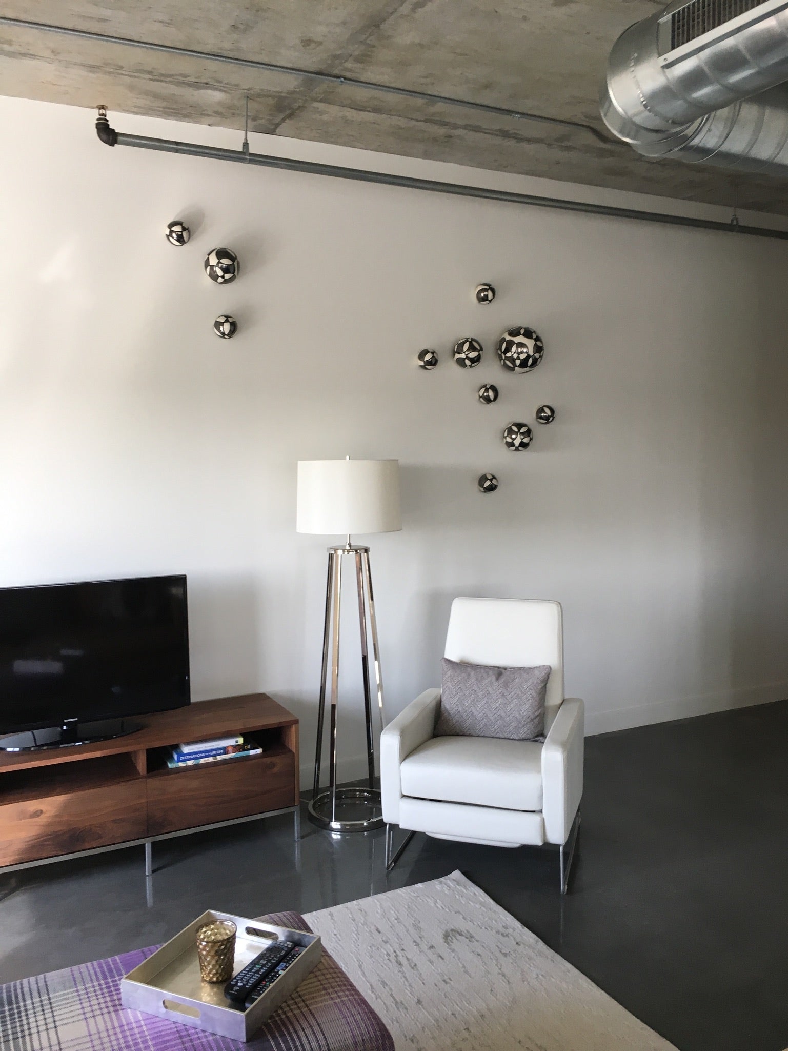 Home | Gregory Story Modern Clay